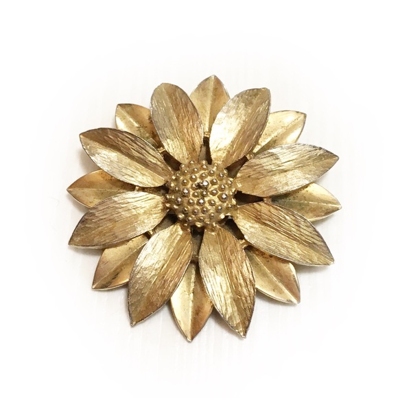 Sarah Coventry | Jewelry | Vintage 96s Sarah Coventry Gold Flower ...